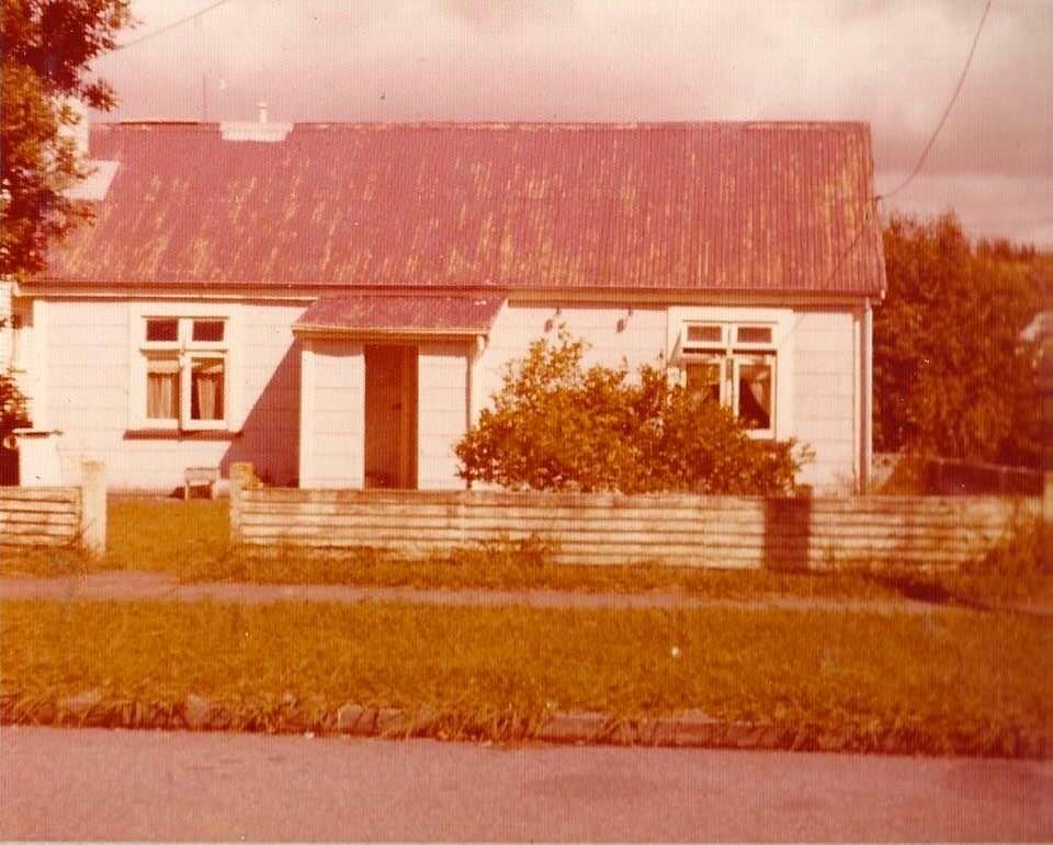 Richard Barrett and Florence (Loveridge) Honeyfield | Barrett ...